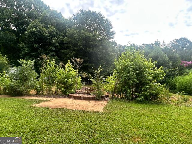 418 Ivy Creek Dr