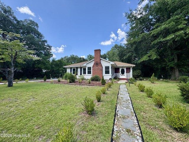 418 Oak Ave, Hamlet, NC 28345