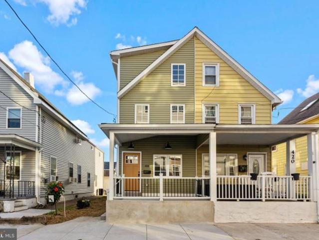 418 Logan St, Bristol, PA 19007