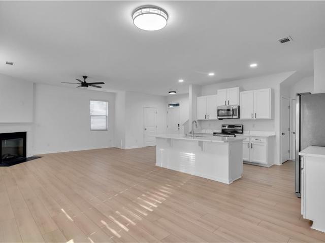 418 Lake Ridge Lane