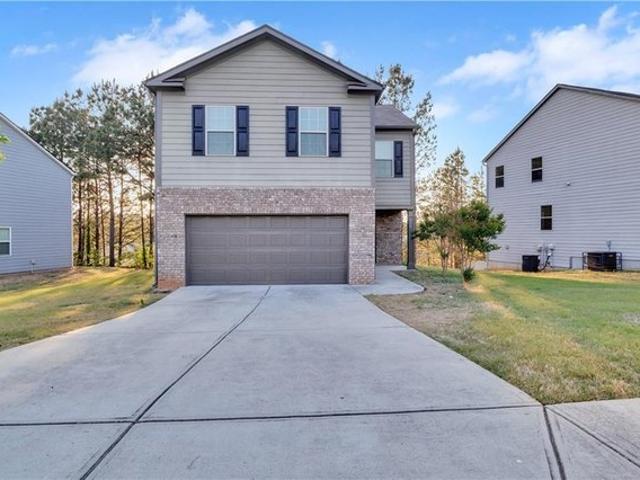 418 Lake Ridge Ln, Fairburn, GA 30213