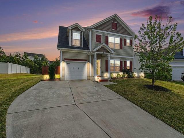 418 Lakemont Dr, Clayton, NC 27520