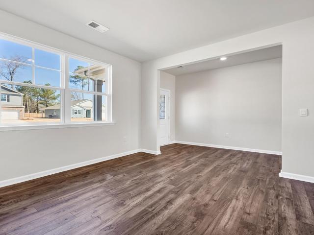 418 Leathertree Lane