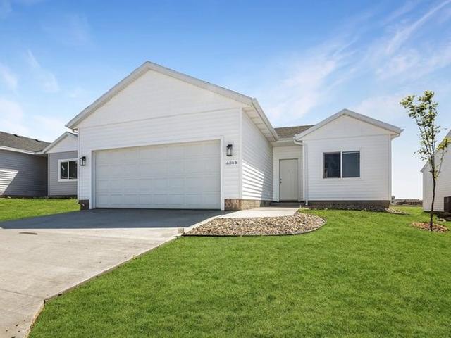 418 S Hein Ave, Sioux Falls, SD 57110