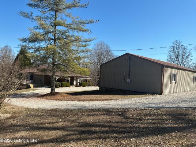 418 Swan Lake Estates loop Rd