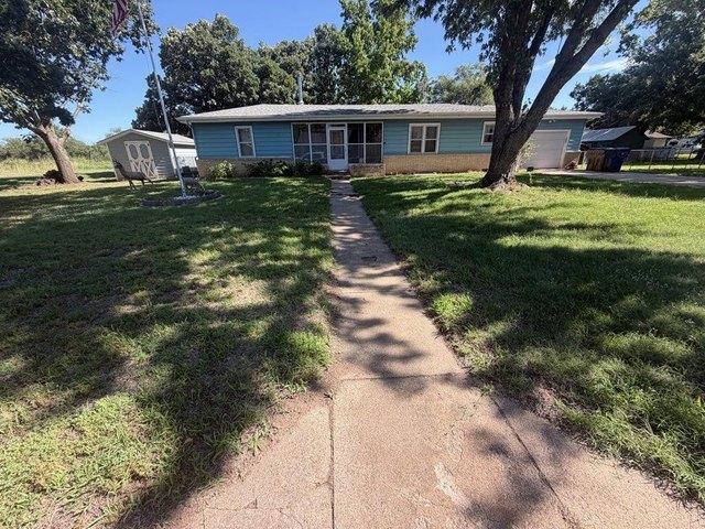 418 W Walnut St, Argonia, KS 67004