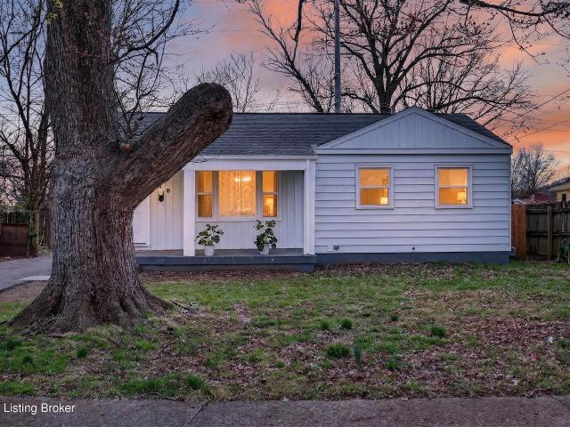 418 W Southside Ct