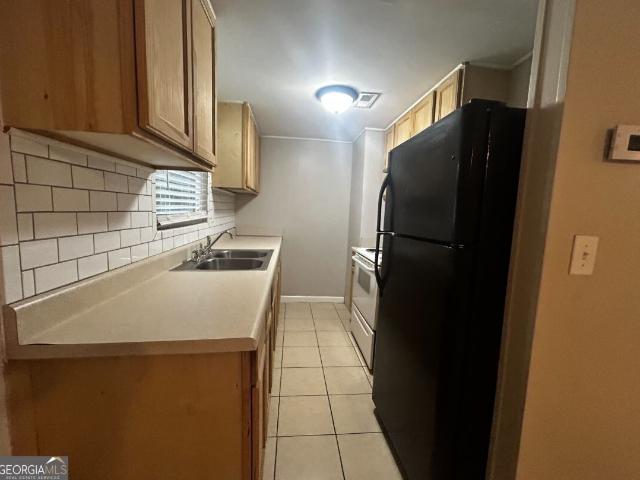 418 Walter Street NW 3