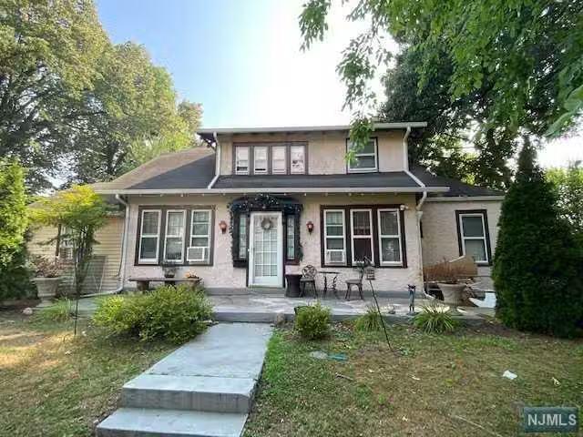 41951580 196 Springfield Ave 2nd Fl