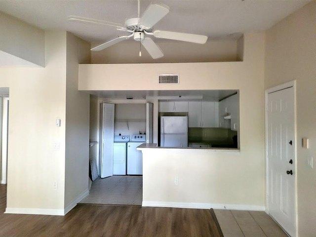 4195 N Haverhill Rd Apt 324, West Palm Beach, FL 33417