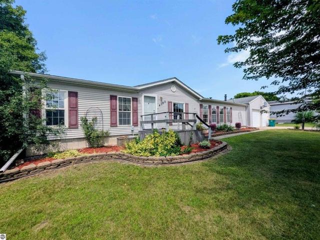 4195 Wheeler Rd, Bay City, MI 48706