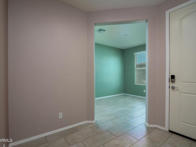 41960 W Morning Glory Way