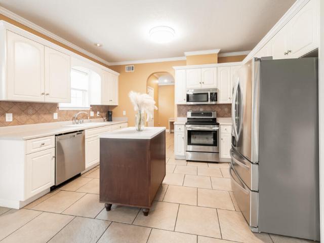 4196 Aerie Circle