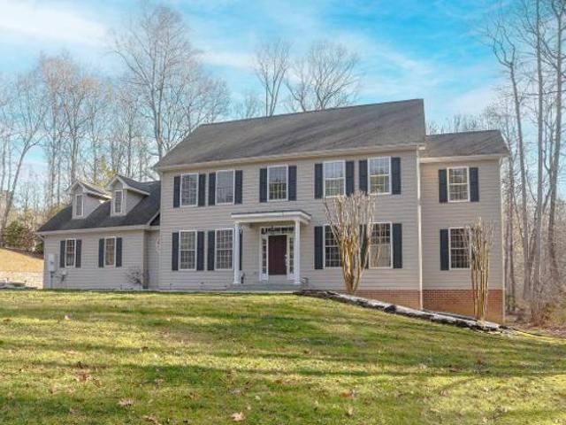 41970 McIntosh Ct, Hollywood, MD 20636