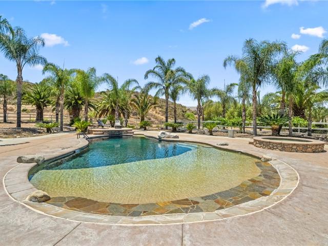 41984 Madeline Court