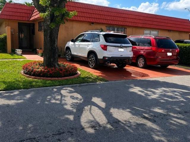 4199 W 18th Ct, Hialeah, FL 33012