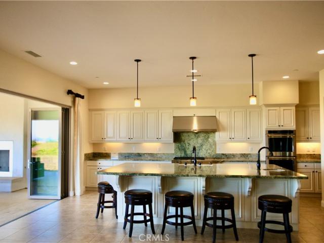 41907 Arbor Glen Dr, Temecula, CA 92592 | MLS #TR25272 | Compass