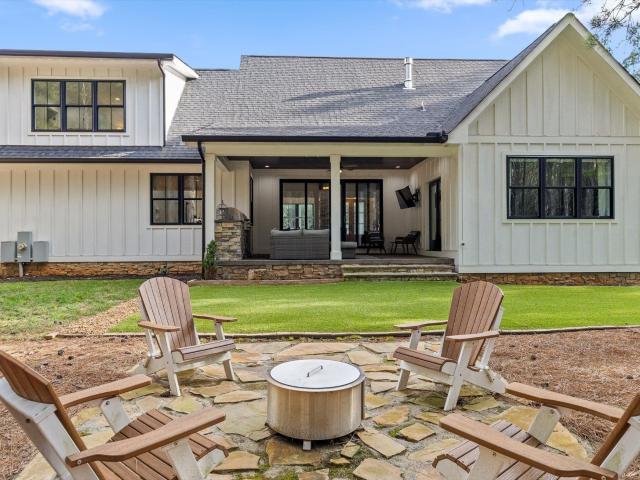 4190 Crockett Pointe