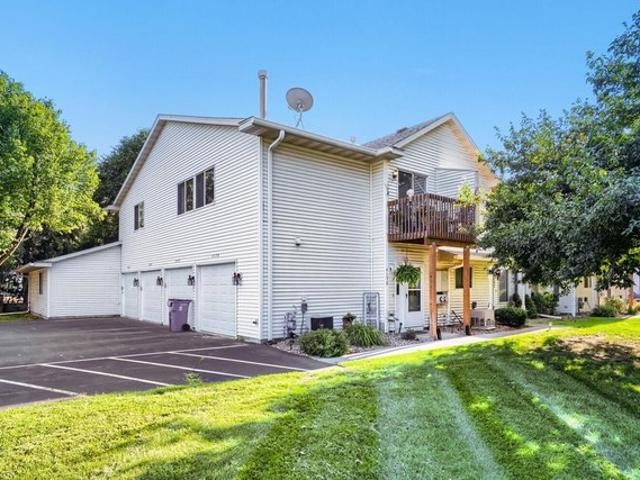 4190 White Bear Pkwy Unit 1207, White Bear Lake, MN 55110