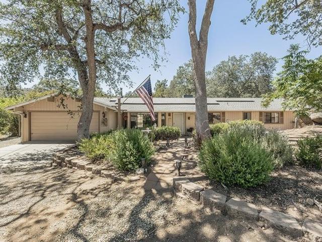 41913 Wild Horse Ct, Coarsegold, CA 93614
