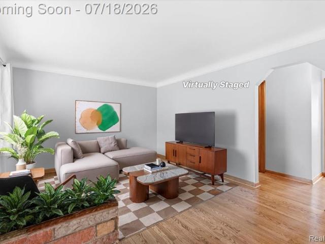 4191 Duplex Avenue