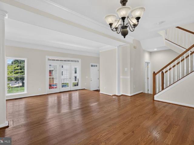 41923 Cinnabar Square