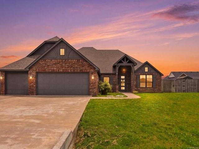 4192 E 130th Pl N, Skiatook, OK 74070