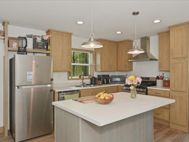 4193 Brookston Rd