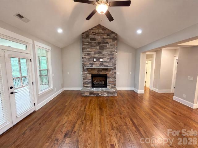 4193 Persimmon Road