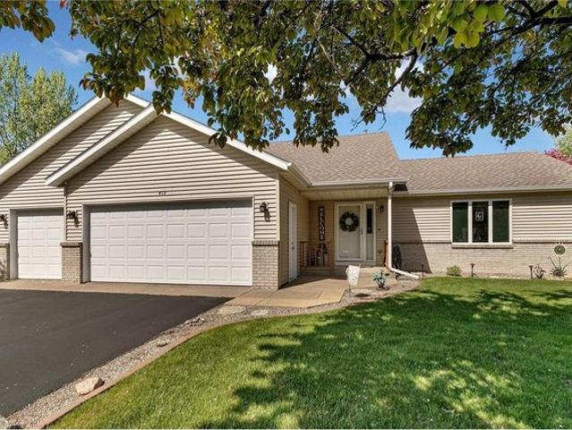 419 12th Ave N, Sartell, MN 56377