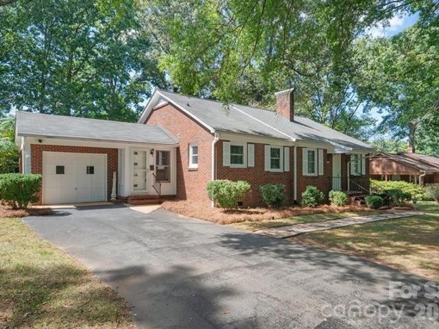 419 1st Ave N, Conover, NC 28613