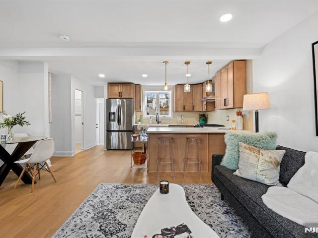 419 2nd Street
