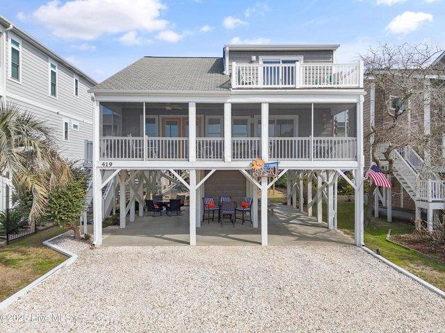 419 40th St, Sunset Beach, NC 28468
