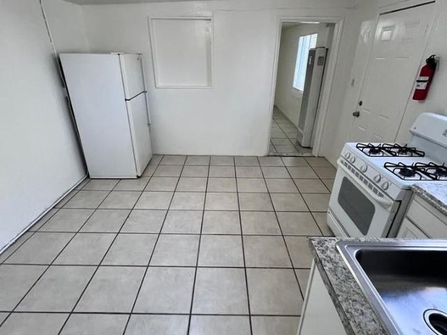 419 423 E 32nd Street 1 Bedroom Apartment for Rent at 419 E 32nd St, Tucson, AZ 85713
