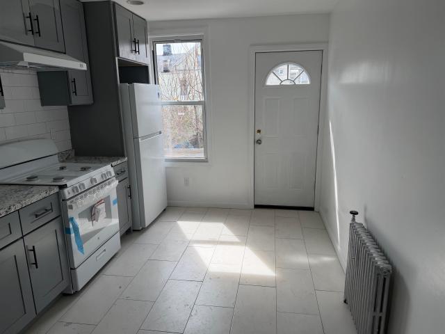 419 4Th St # 2ND FLOOR