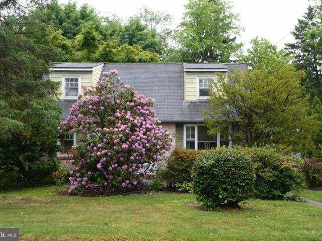 419 Continental Rd, Hatboro, PA 19040