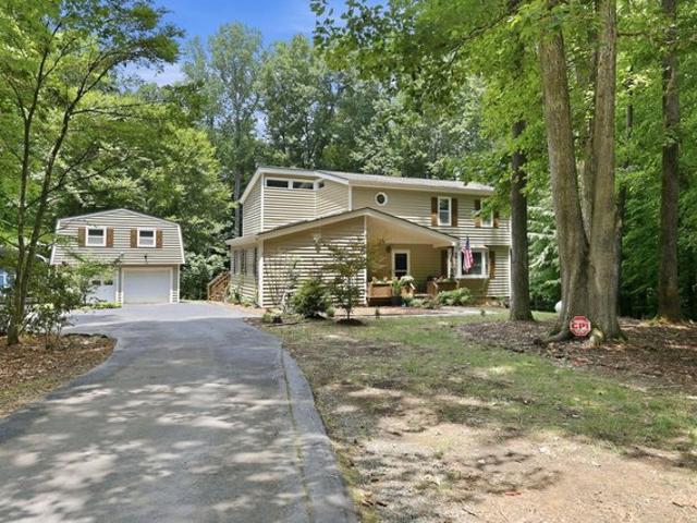 419 Calvary Ct, Hillsborough, NC 27278
