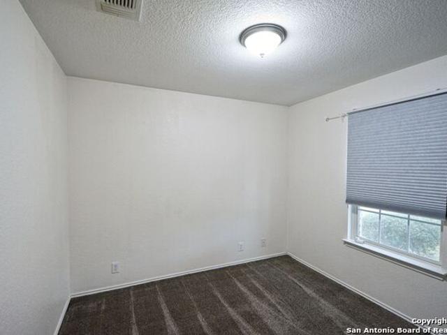 419 Aaron Ln
