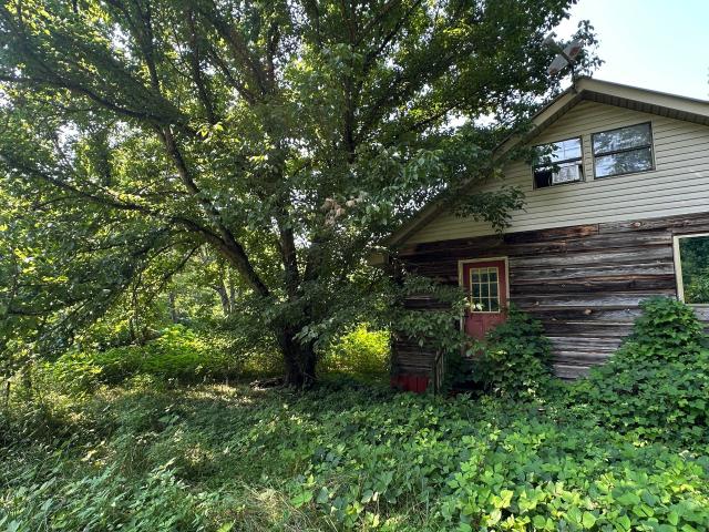 419 Ashe Cabin Hollow Rd