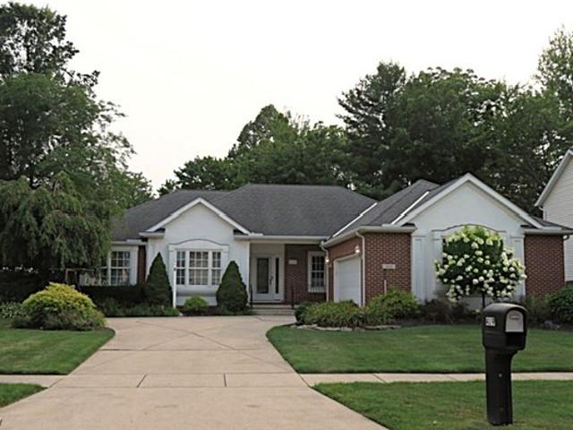 419 Augusta Dr, Elyria, OH 44035