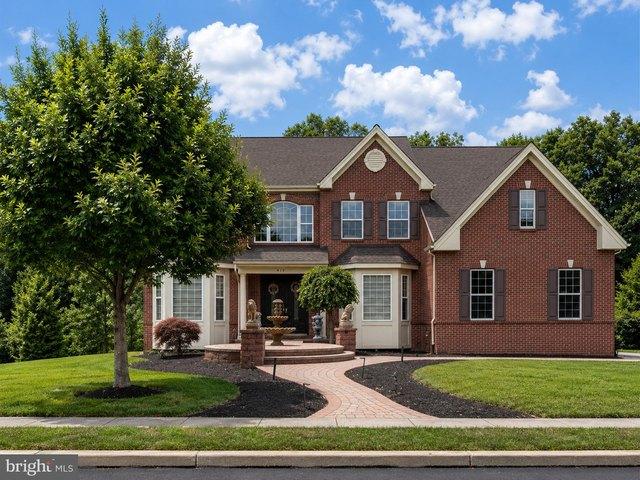419 Brister Rd, Bensalem, PA 19020