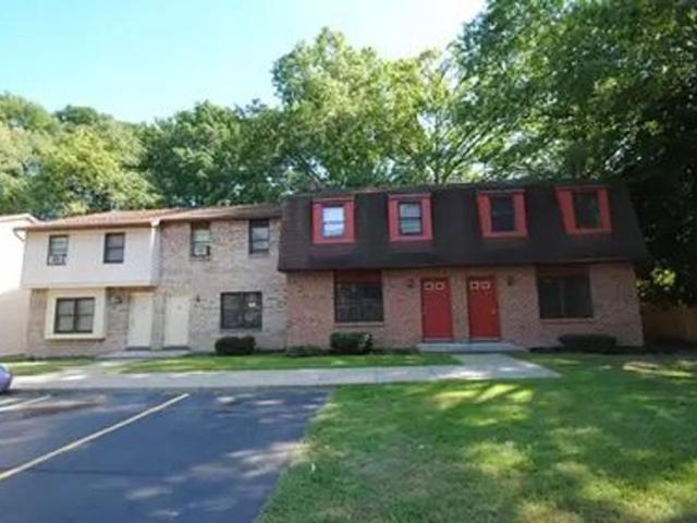419 Britton Road | Unit 9 | 2 BD/1.5 BA | Refuse Included | Laundry Hookups | Off Street Parking