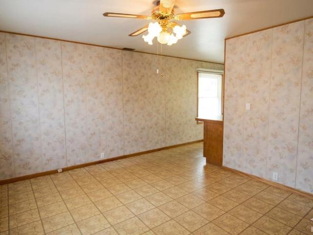 419 Greenleaf Drive