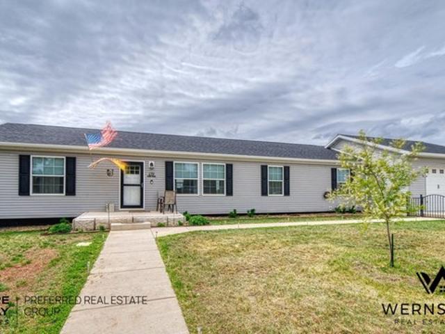 419 Deanne Ave, Newcastle, WY 82701