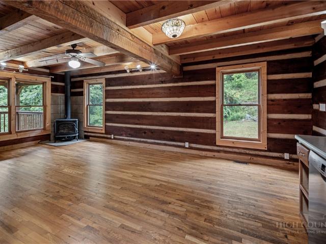 419 Dillard Green Road