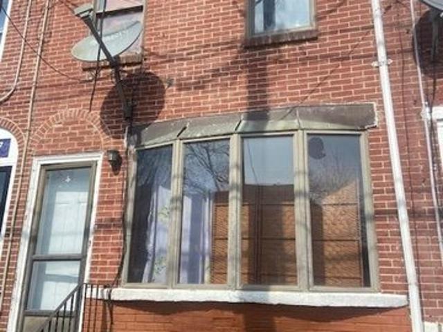 419 E 9th St, Wilmington, DE 19801