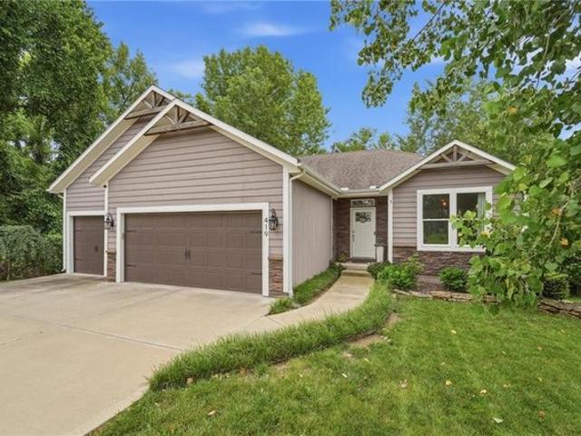 419 E 166th Ct, Belton, MO 64012