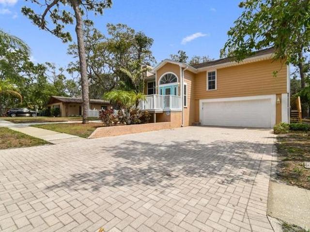 419 Kentucky Ave, Crystal Beach, FL 34681