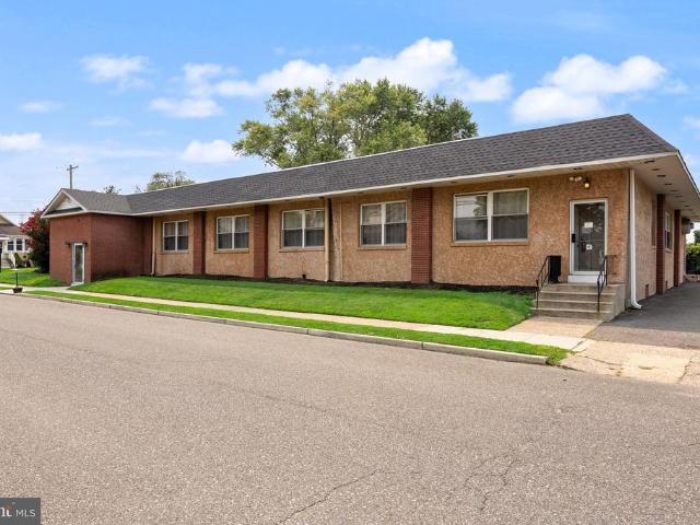 419 Highland Boulevard