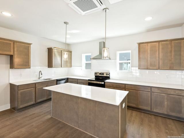 419 Ira Ave, Unit 2101, San Antonio, TX 78209 | MLS #1861